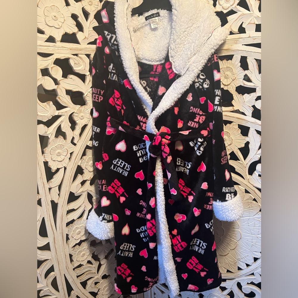 ‘Em & Elfie Plush Hooded Robe - Gem